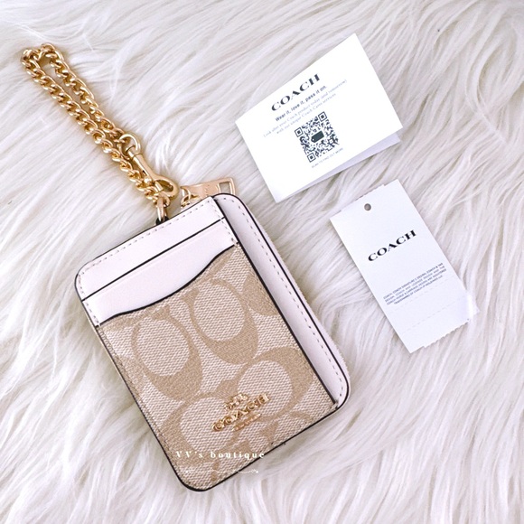Coach | Accessories | Nwt Coach Id Zip Card Case In Signature Canvas ...